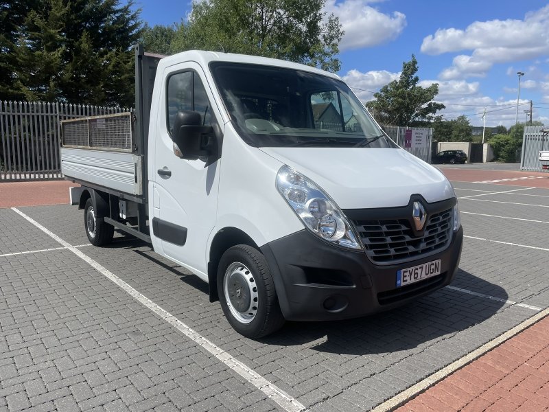 Used Vans for sale in Hoddeston, Hertfordshire | Helix Vans